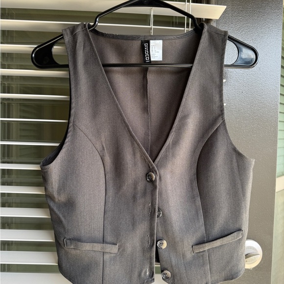 H&M | Jackets & Coats | Gray Buttonup Vest | Poshmark